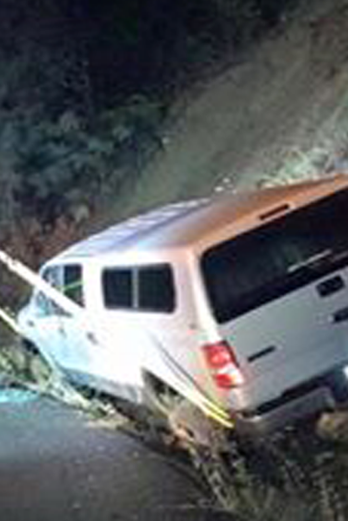 Premier Towing - Open 24 Hours - Auto Towing - Roadside Assistance